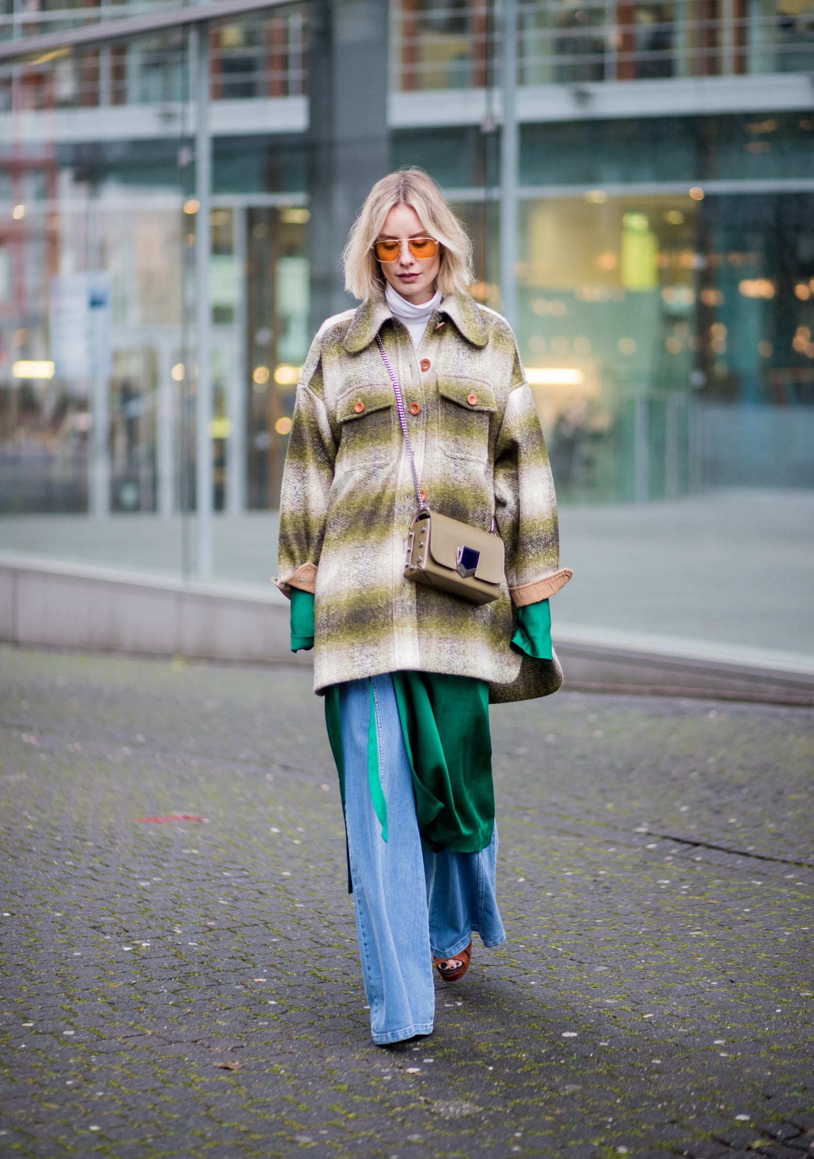 How to Wear Jeans in 2018 | PS Fashion