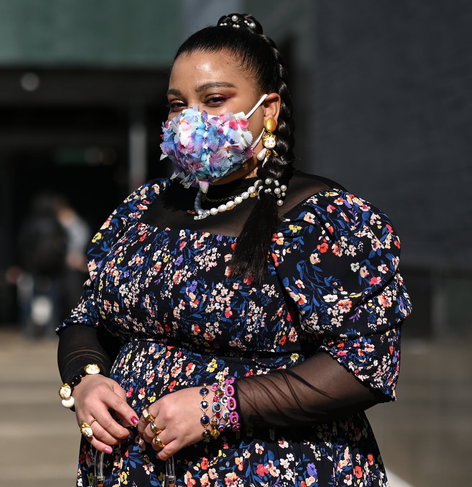 10 Street Style Outfits With Face Masks at Fashion Week | PS Fashion