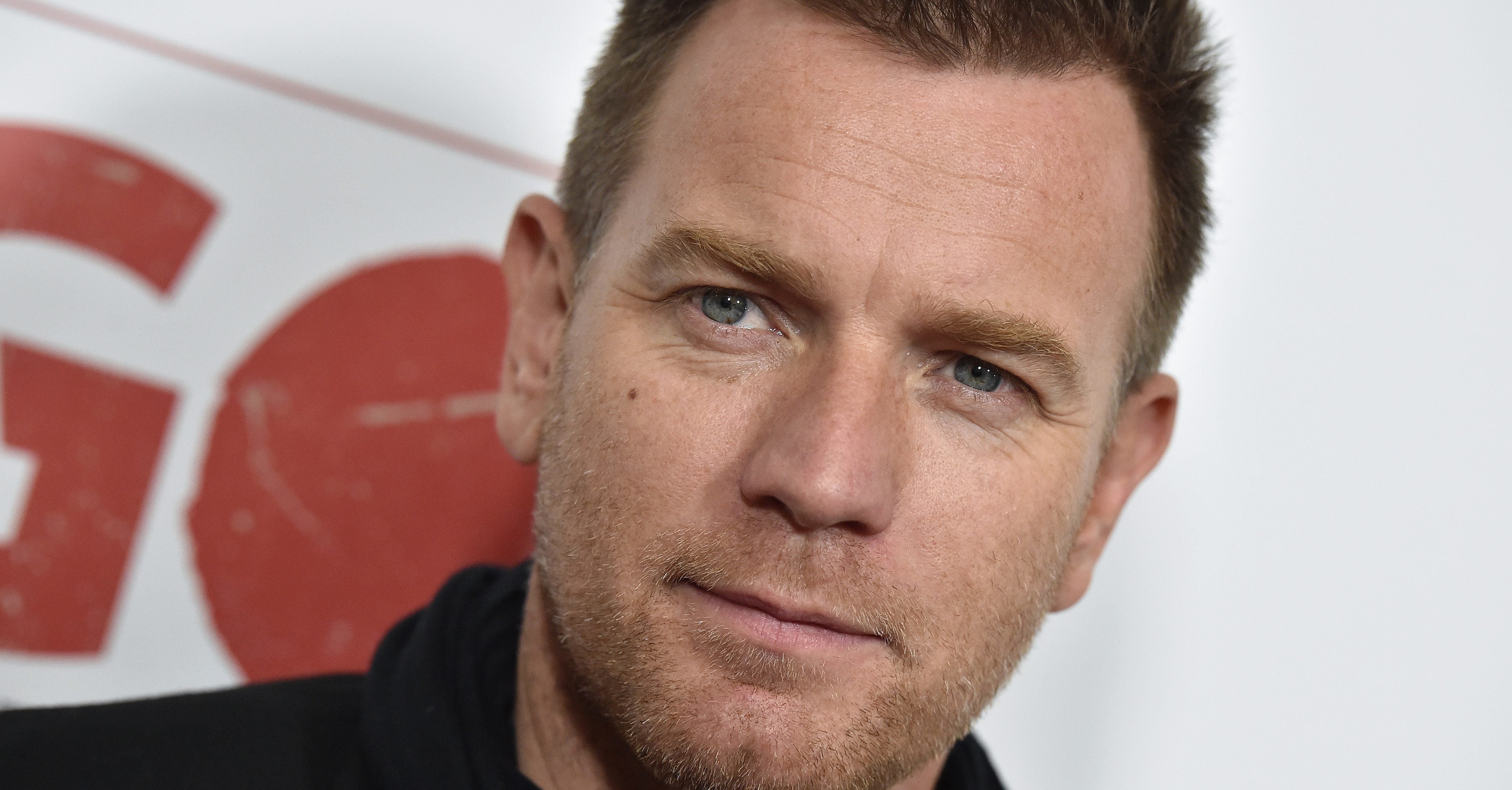 Ewan McGregor's Tweet to Piers Morgan About Women's March | POPSUGAR ...