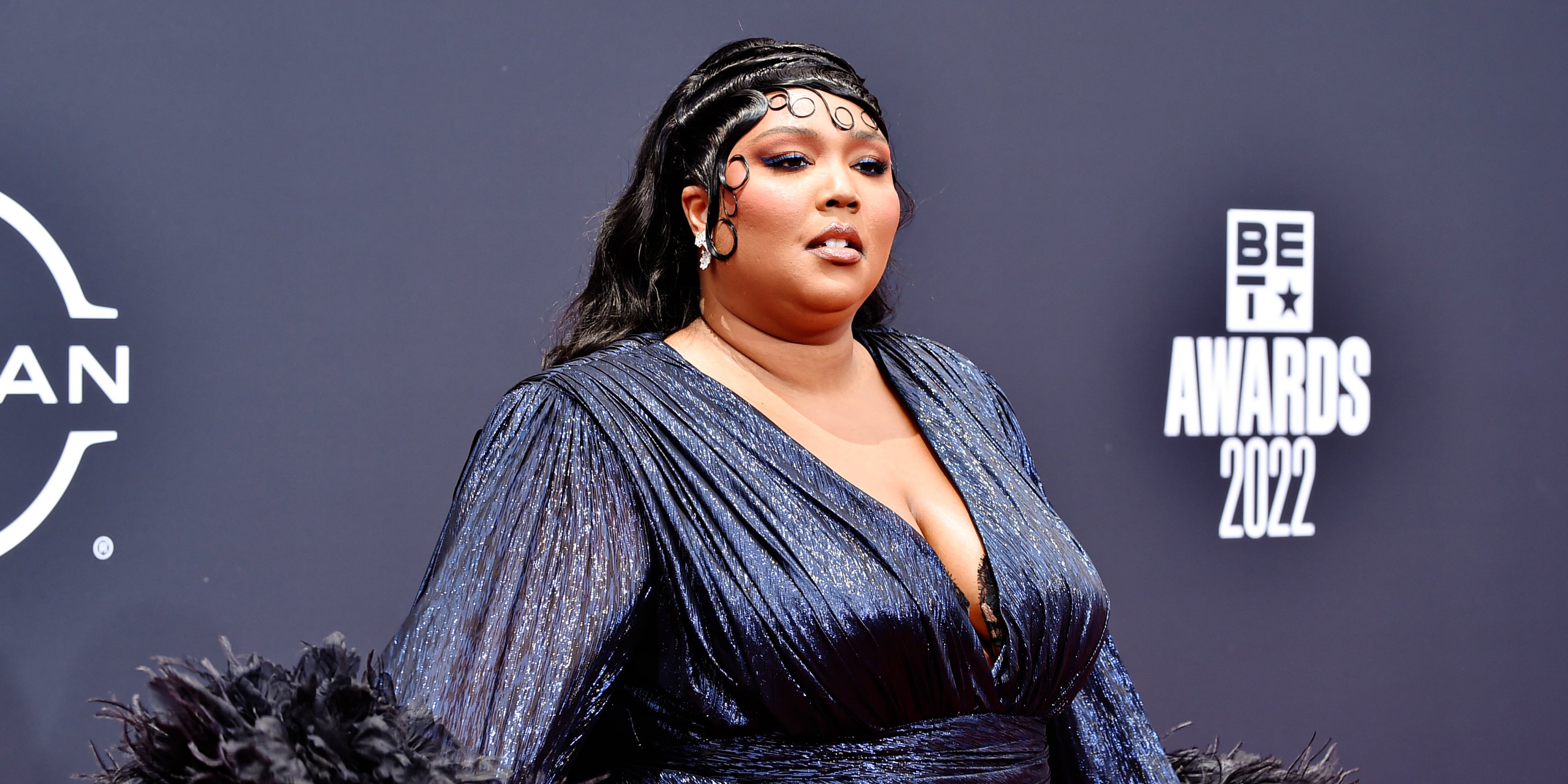 Lizzo Wears Gucci Dress With Leg Slit at 2022 BET Awards | POPSUGAR Fashion