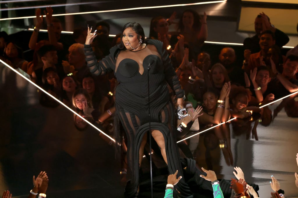 Lizzo Addresses Fatphobic Comments in 2022 MTV VMAs Speech | POPSUGAR ...