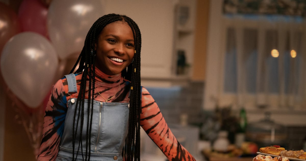 CW’s Naomi’s Natural Hairstyles and Details | POPSUGAR Beauty