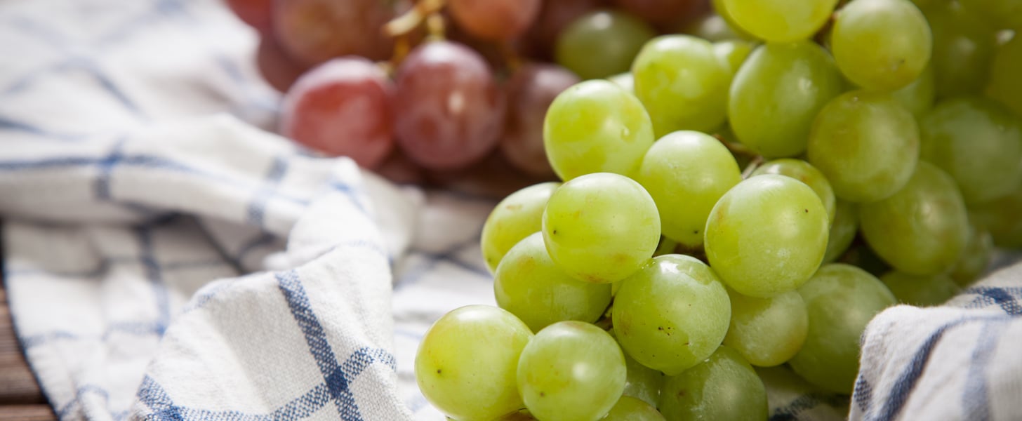 The Correct Way to Cut Grapes to Avoid Choking Hazard | POPSUGAR Family