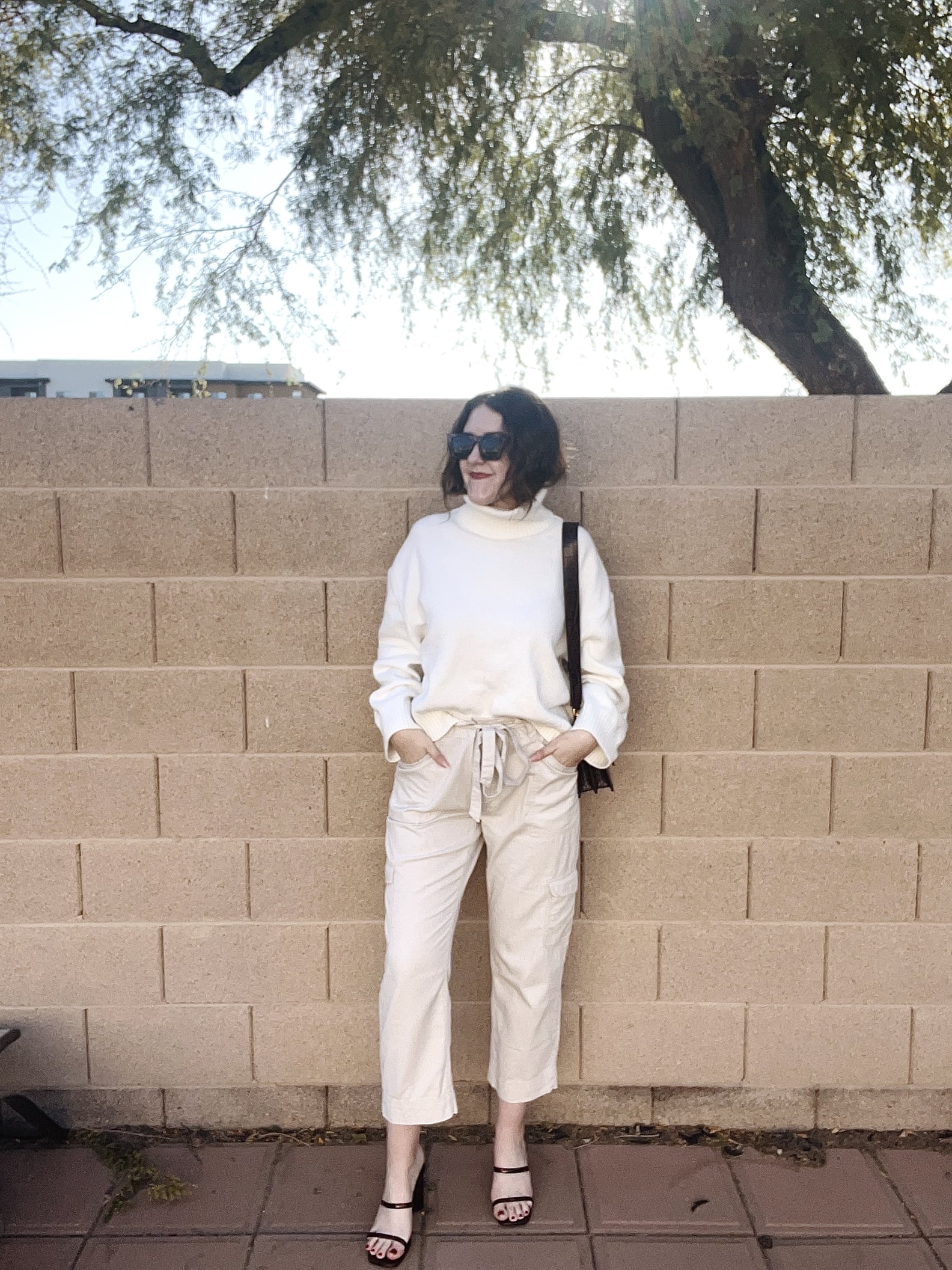 Old Navy High-Waisted Tie-Belt Cargo Ankle Pants Review | PS Fashion