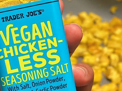 People Are Obsessed With TJ's Vegan Chicken-Less Seasoning | POPSUGAR Food