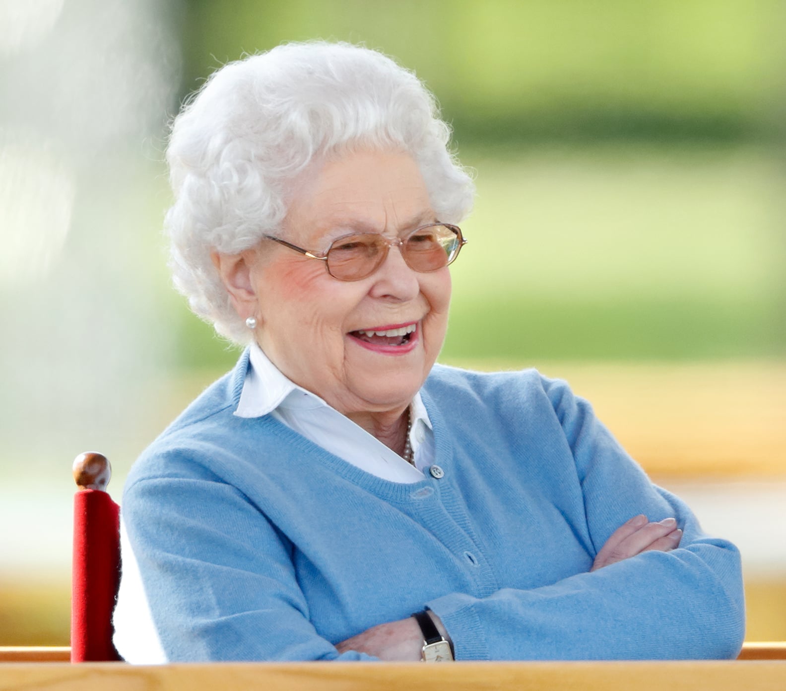 Queen Elizabeth II Smiling Pictures | PS Celebrity