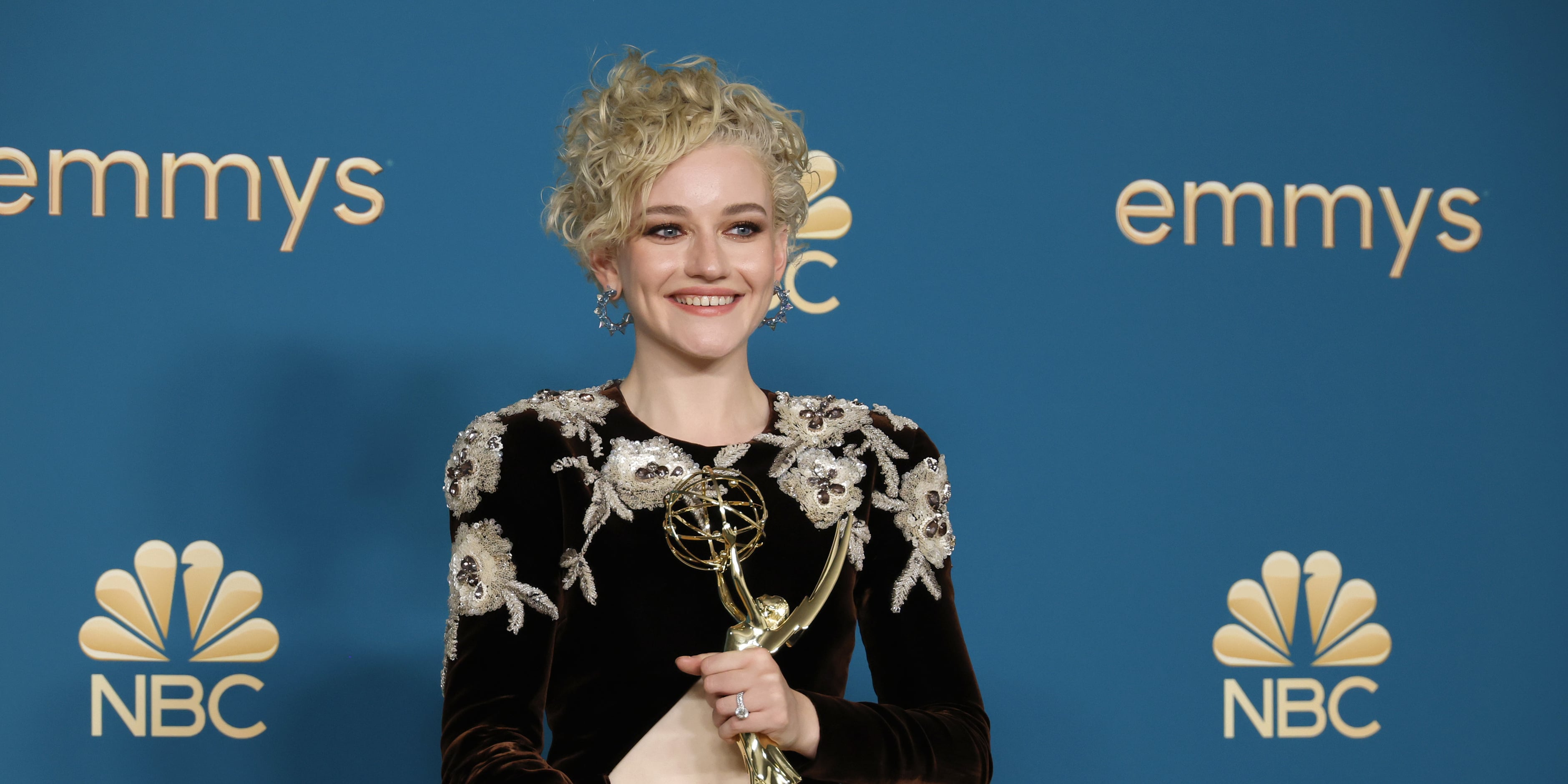 Julia Garner on Why Ruth From Ozark Is Her Favorite Role | PS Entertainment
