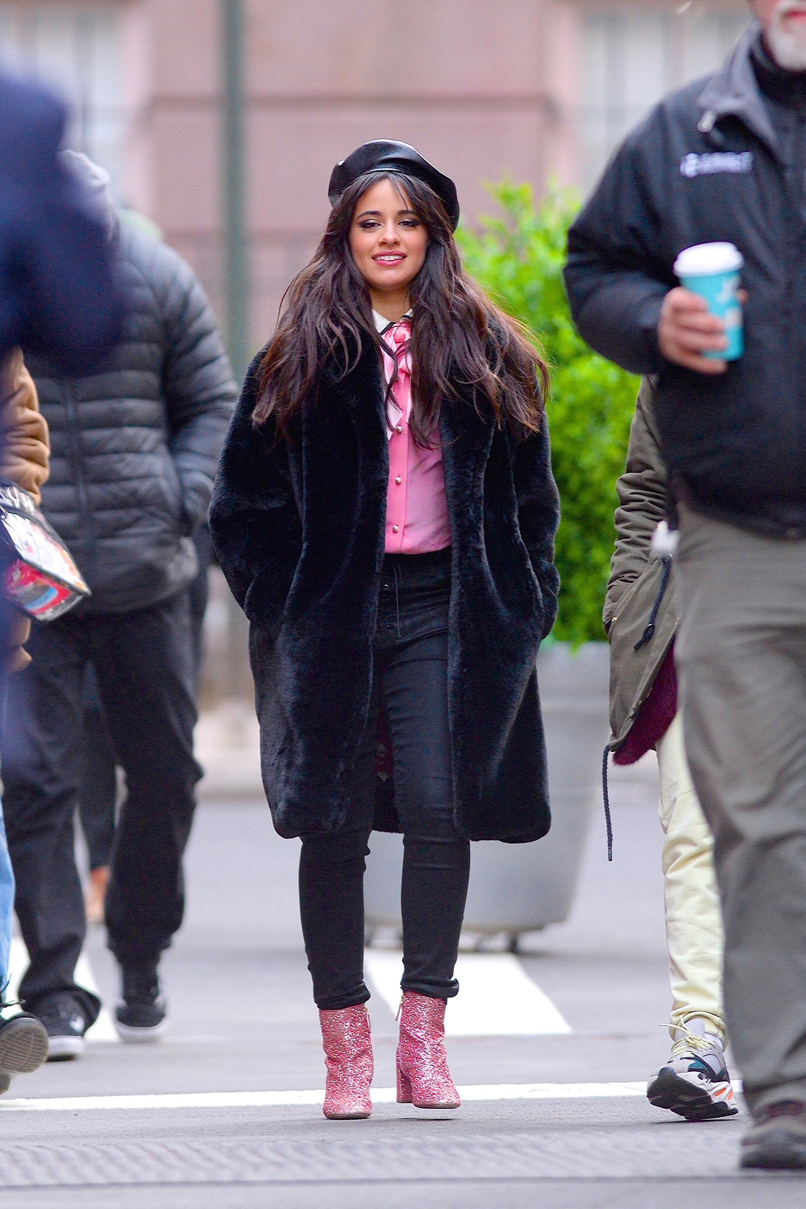 51 Awesome Celebrity Outfits to Recreate For 2020 | PS Fashion