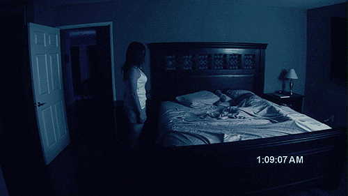 Paranormal Activity (2009) | Horror Movie GIFs | POPSUGAR Entertainment ...