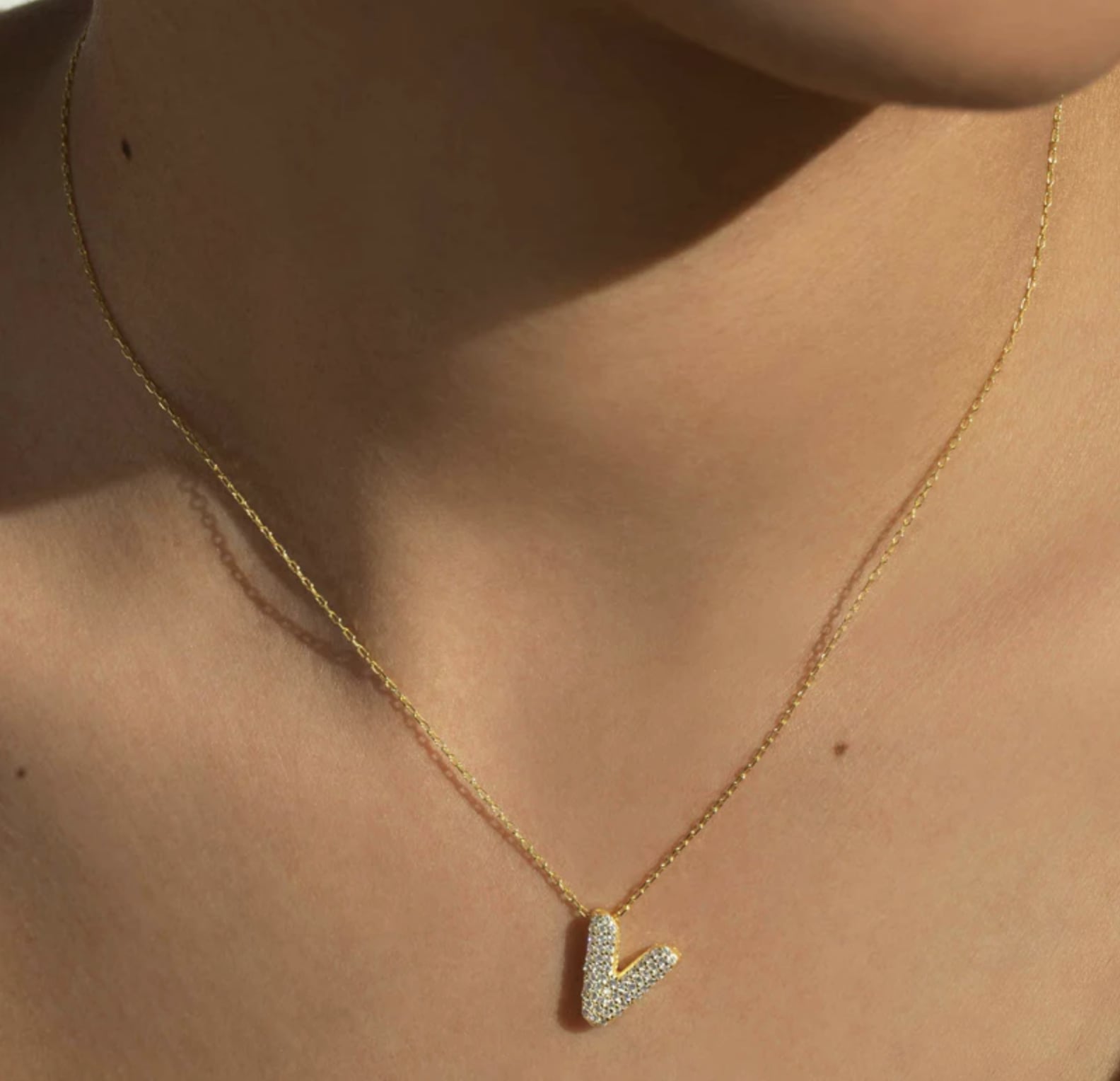 Hailey Bieber's Bubble B Initial Necklace: Shop Best Dupes | PS Fashion
