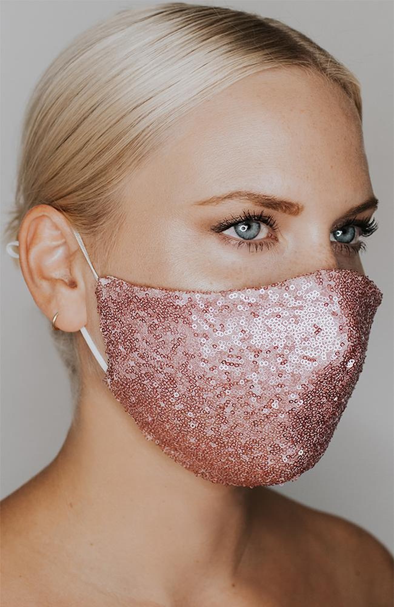 Shop Ariana Grande's Rhinestone Face Mask From Get Stonned | PS Fashion