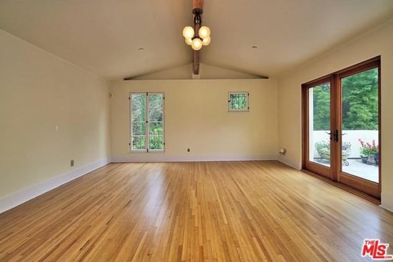 Mandy Moore and Ryan Adams Sell Their House | PS Home