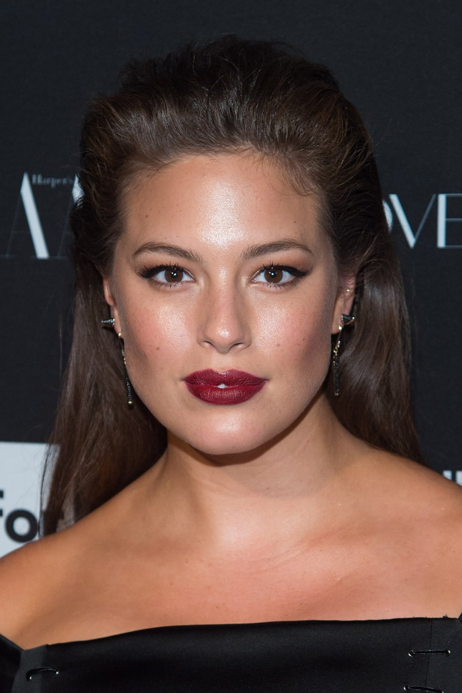 Ashley Graham's Best Beauty Looks Are Dazzling | PS Beauty