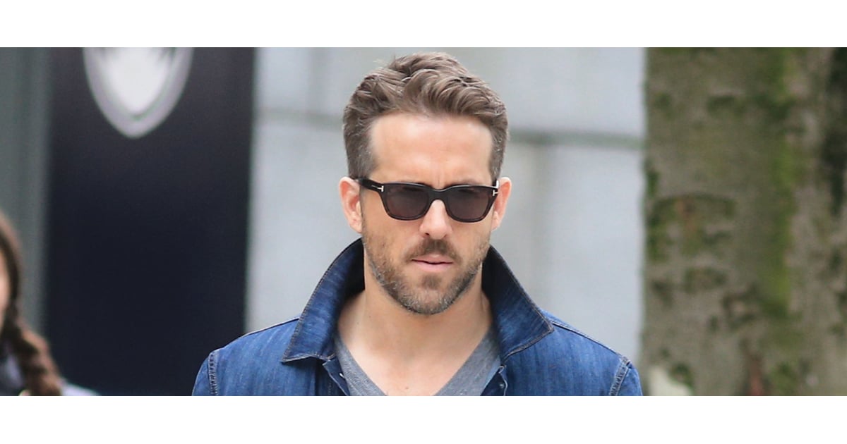 Ryan Reynolds Looking Hot | POPSUGAR Celebrity