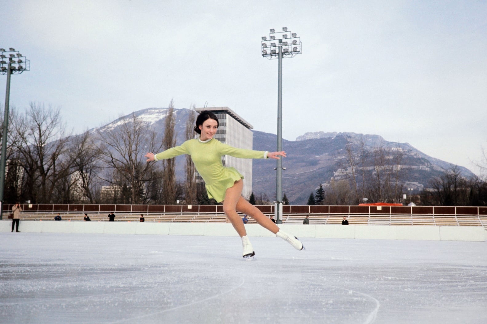 24 Most Memorable Moments in Olympic Figure Skating | POPSUGAR Fitness