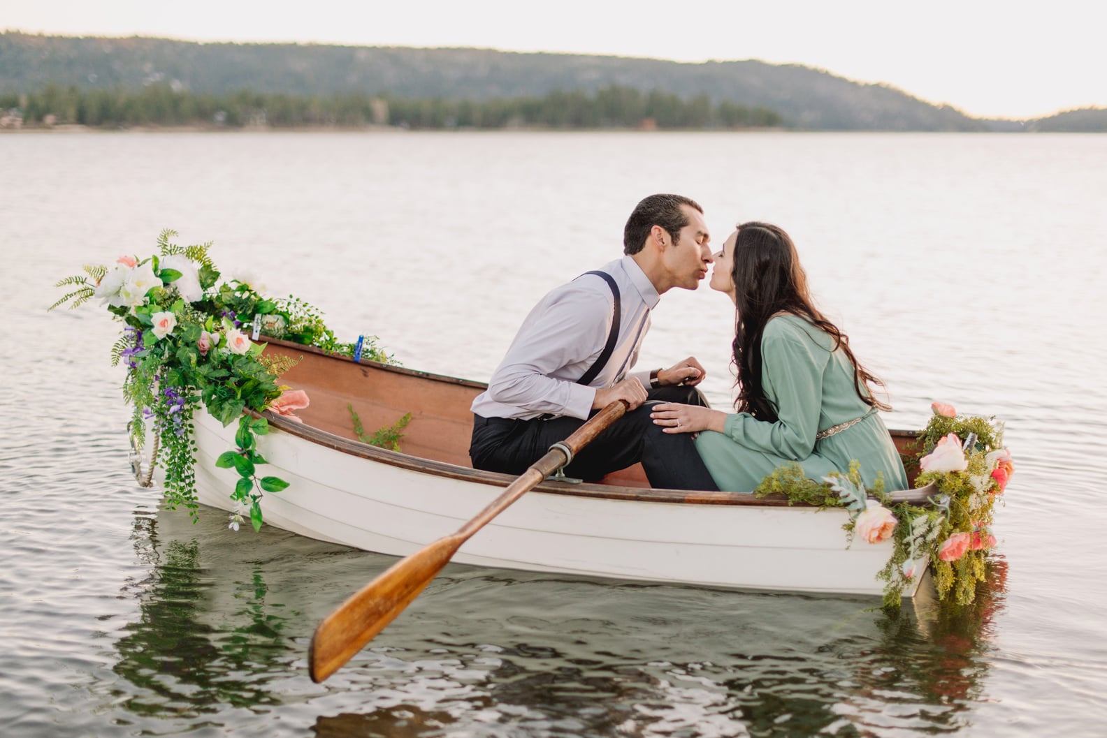 Engagement Photos in a Rowboat | PS Love