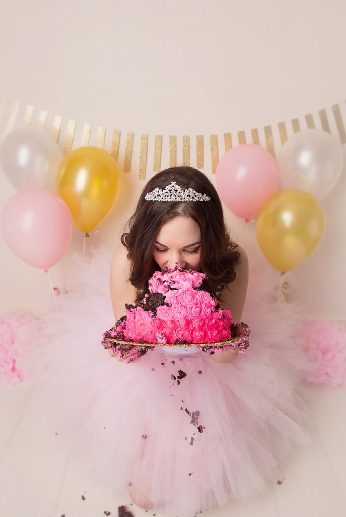 Adult Cake Smash Birthday Photos | PS Family