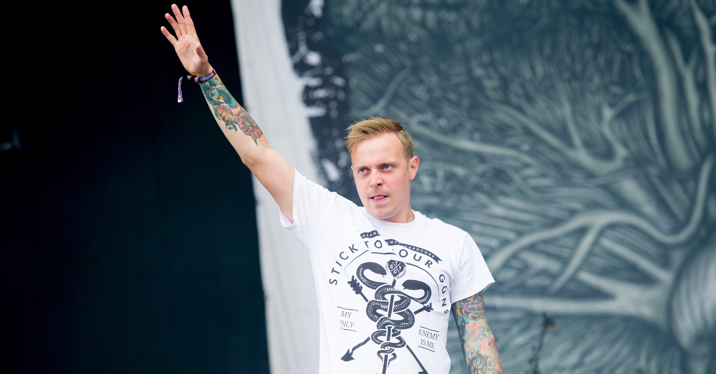 Architects's Sam Carter Calls Out Sexual Assault at Festival | PS Love