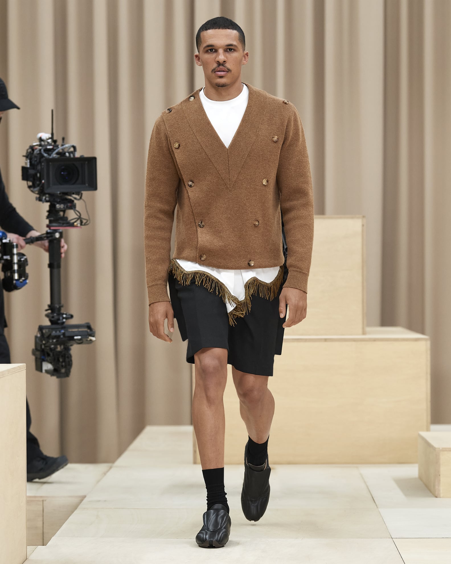 Burberry's Fall 2021 Collection Pays Homage to the Outdoors | PS Fashion