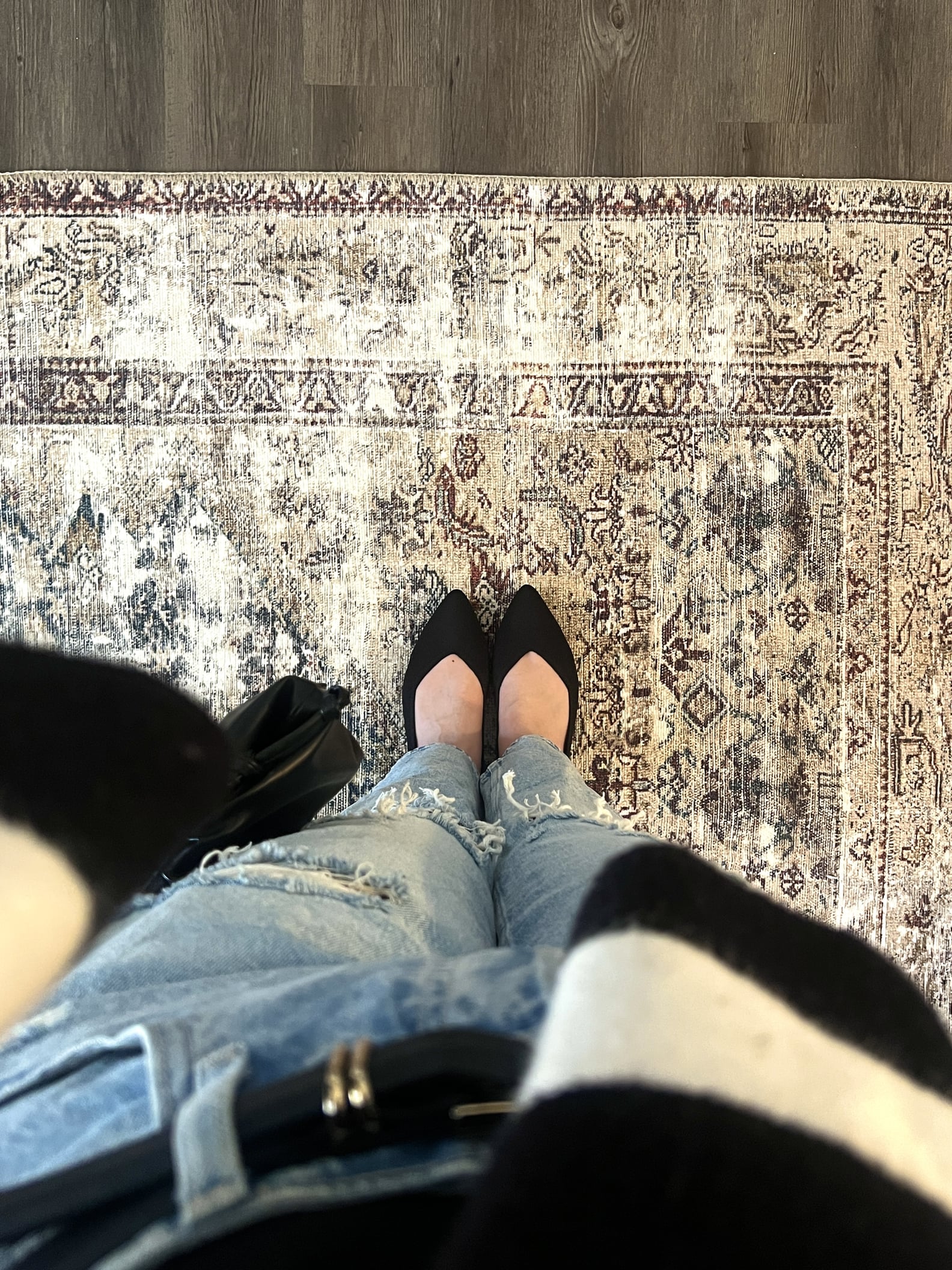 Old Navy Textured-Knit Pointy-Toe Ballet Flats Review | PS Fashion