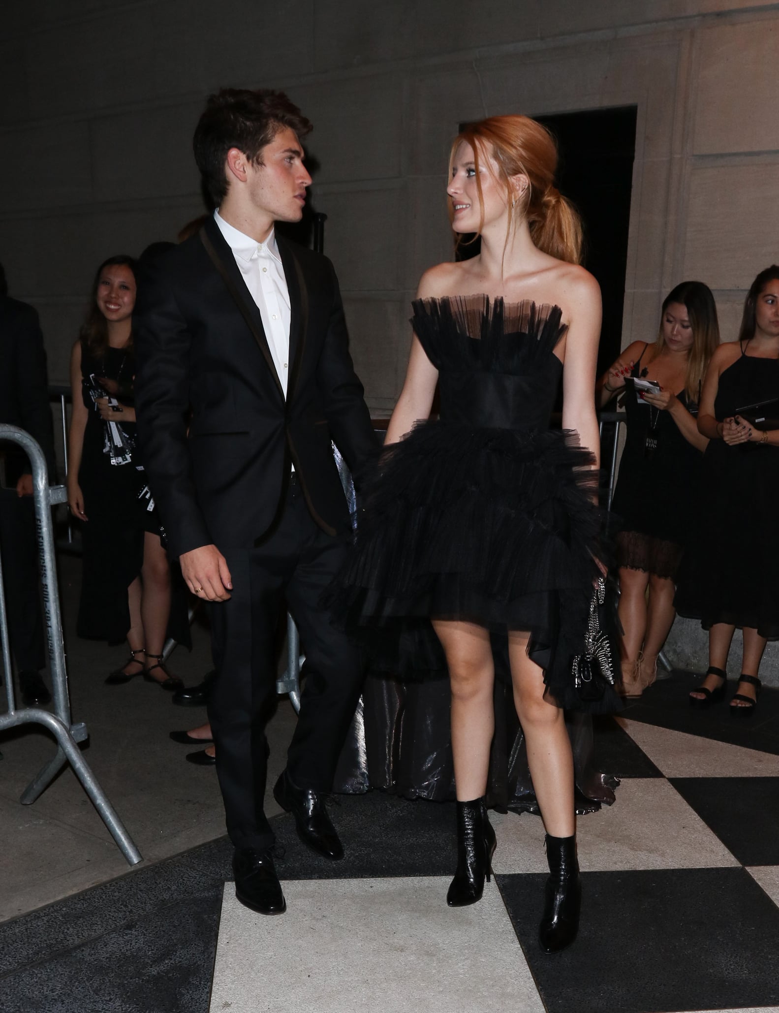 Bella Thorne and Gregg Sulkin PDA at NYFW | PS Latina
