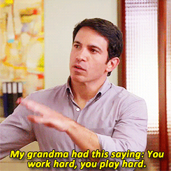 Chris Messina on The Mindy Project | GIFs | PS Entertainment