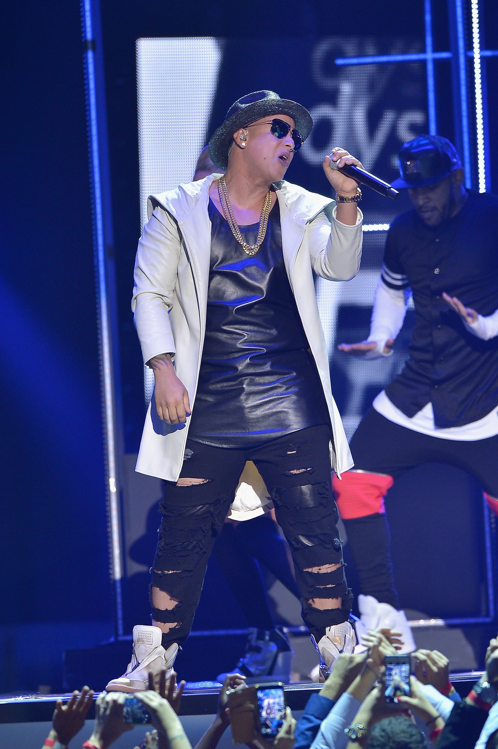 Daddy Yankee's Best Stage Outfits | PS Latina