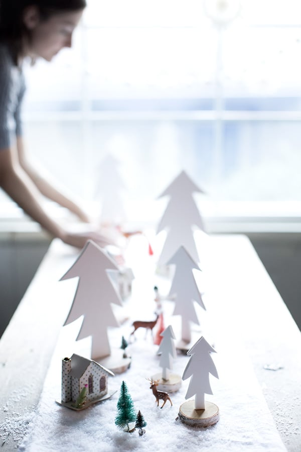 Fashion-Forward Holiday Decorating Ideas That Don't Involve Red and ...