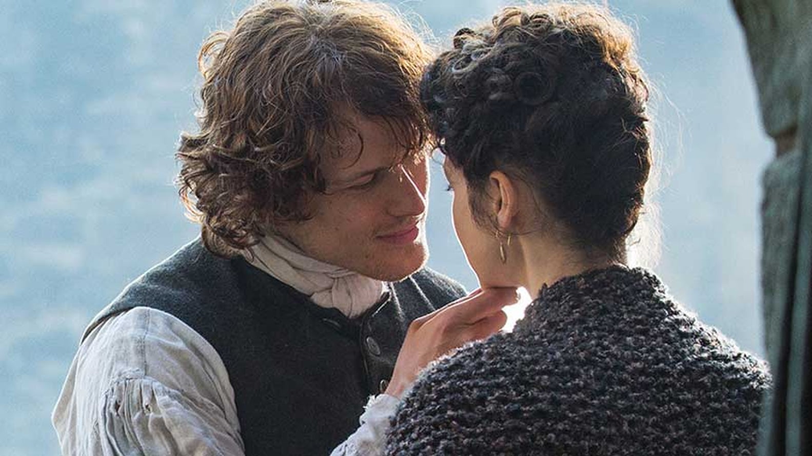 Sam Heughan's Best Scenes on Outlander | PS Entertainment