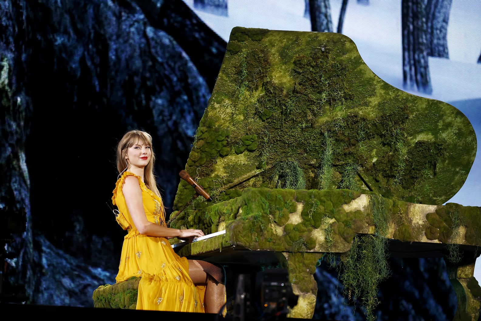 The Inspiration Behind Taylor Swift's "Marjorie," Explained | PS Celebrity