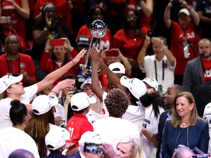 Washington Mystics Win First-Ever WNBA Championship | POPSUGAR Fitness