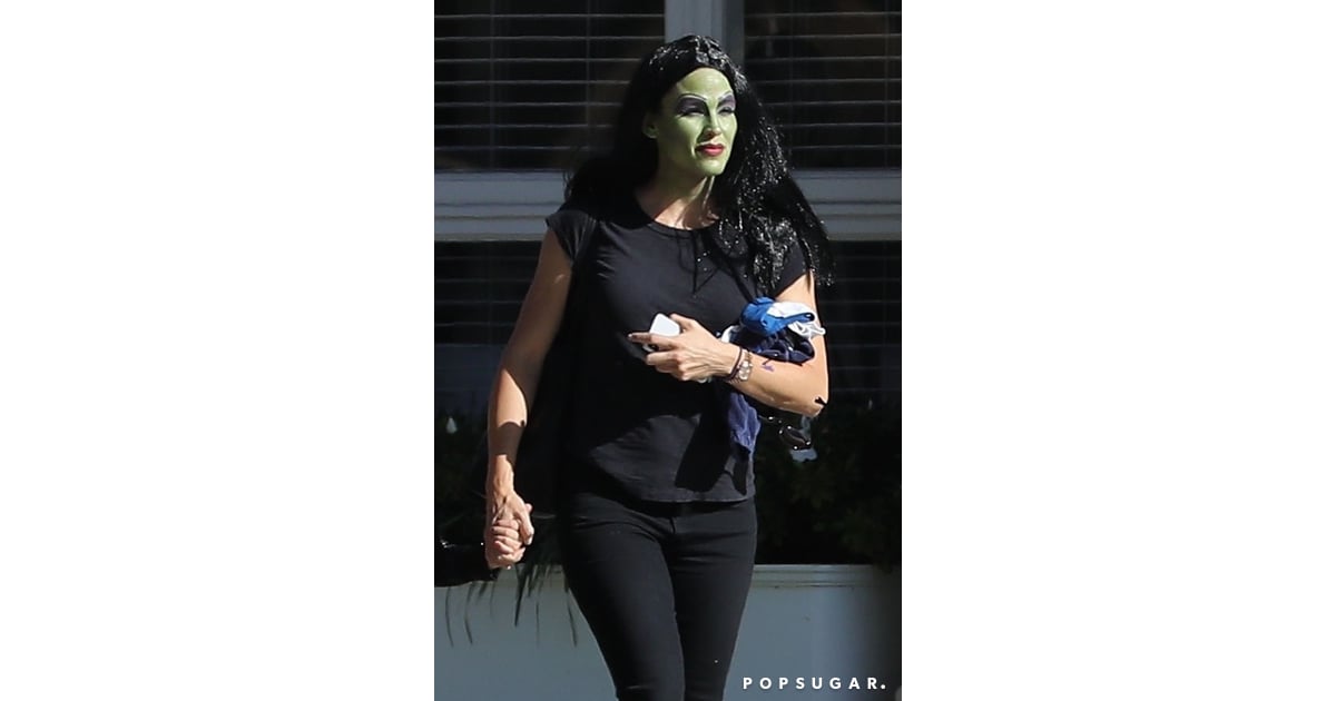 Jennifer Garner | 100+ of the Best Celebrity Halloween Costumes of All ...