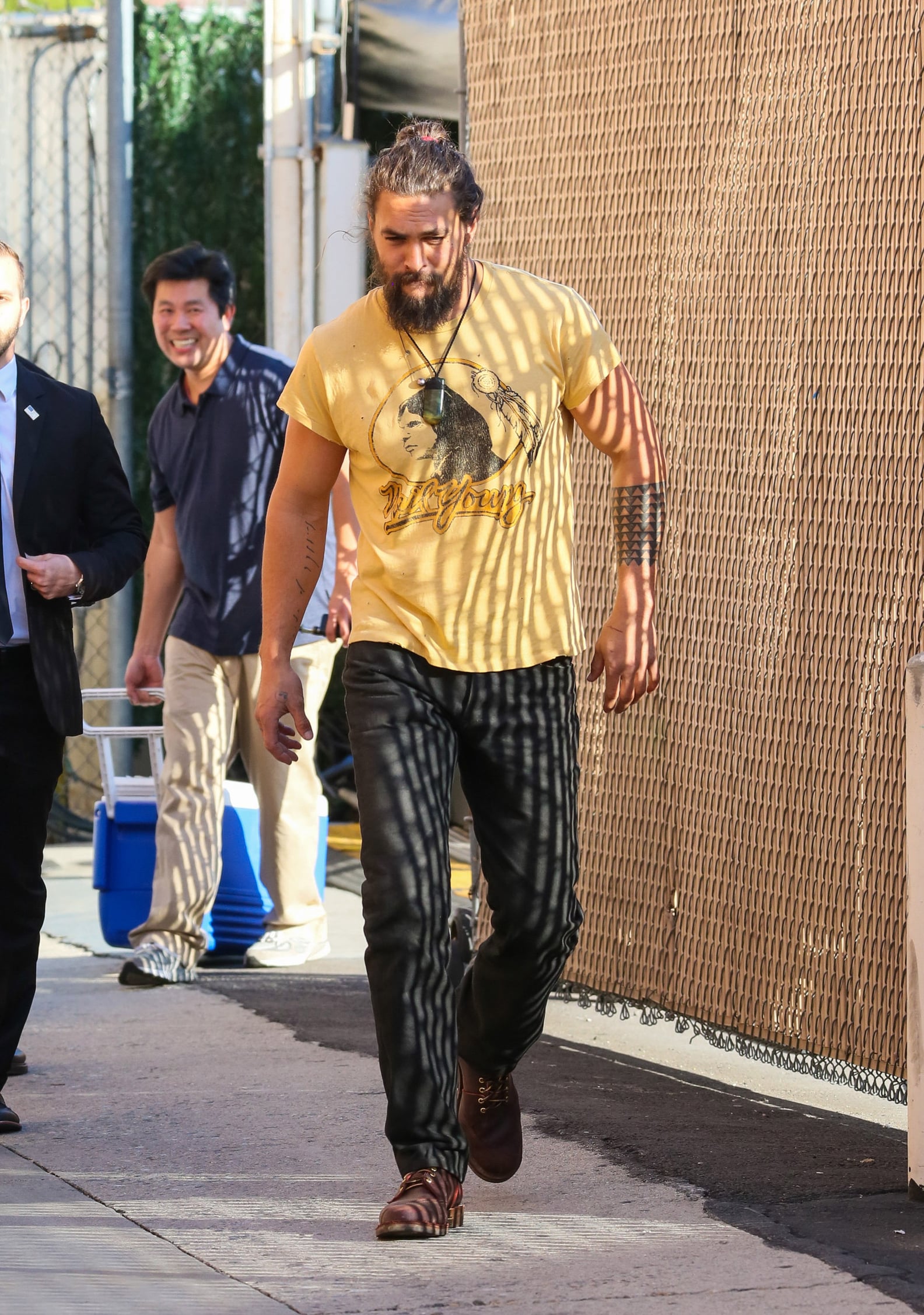 Jason Momoa Arriving at Jimmy Kimmel Live January 2017 | PS Celebrity