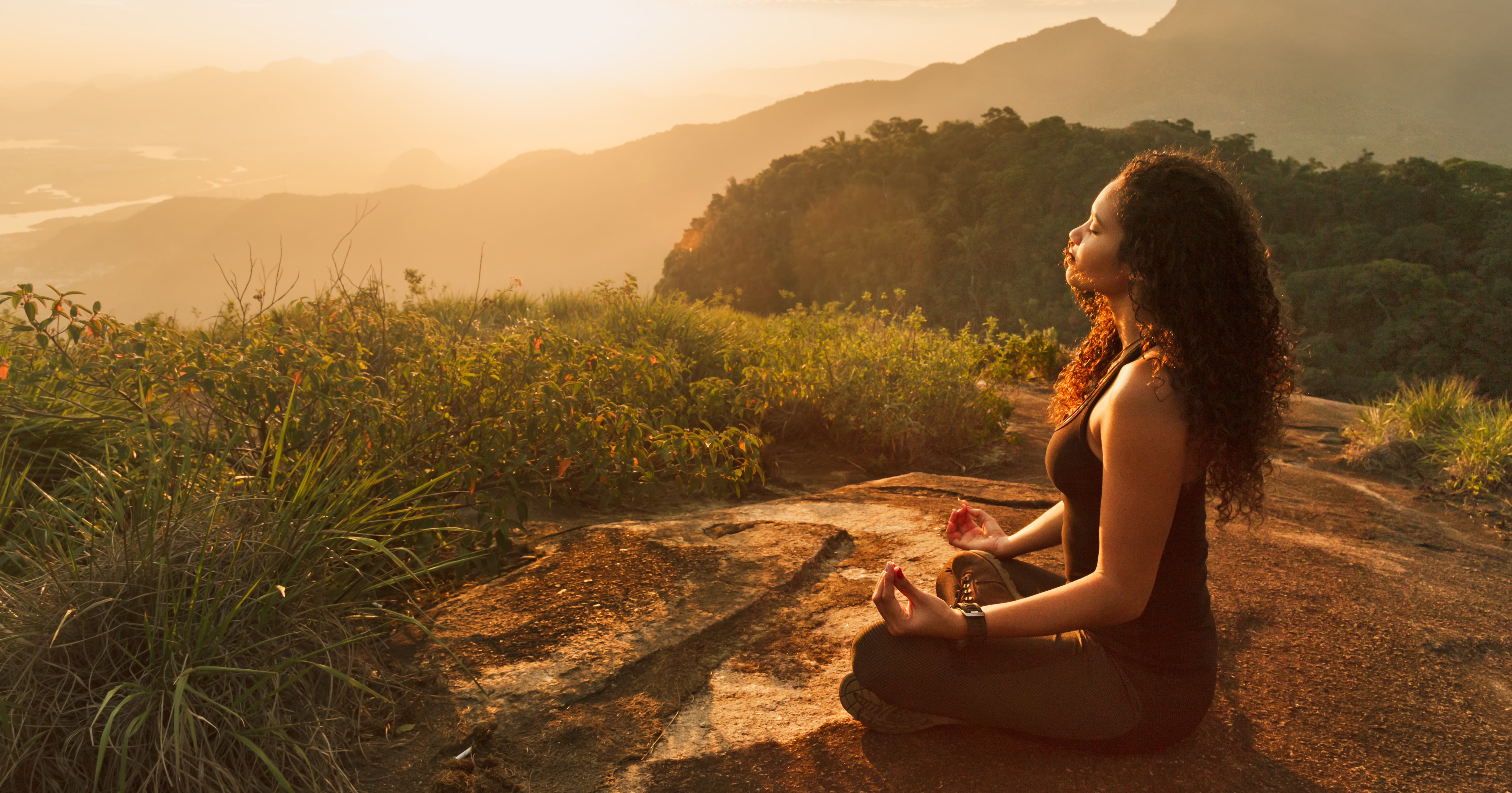 This Full-Moon-in-Cancer Limpia Will Bring Clarity | PS Smart Living