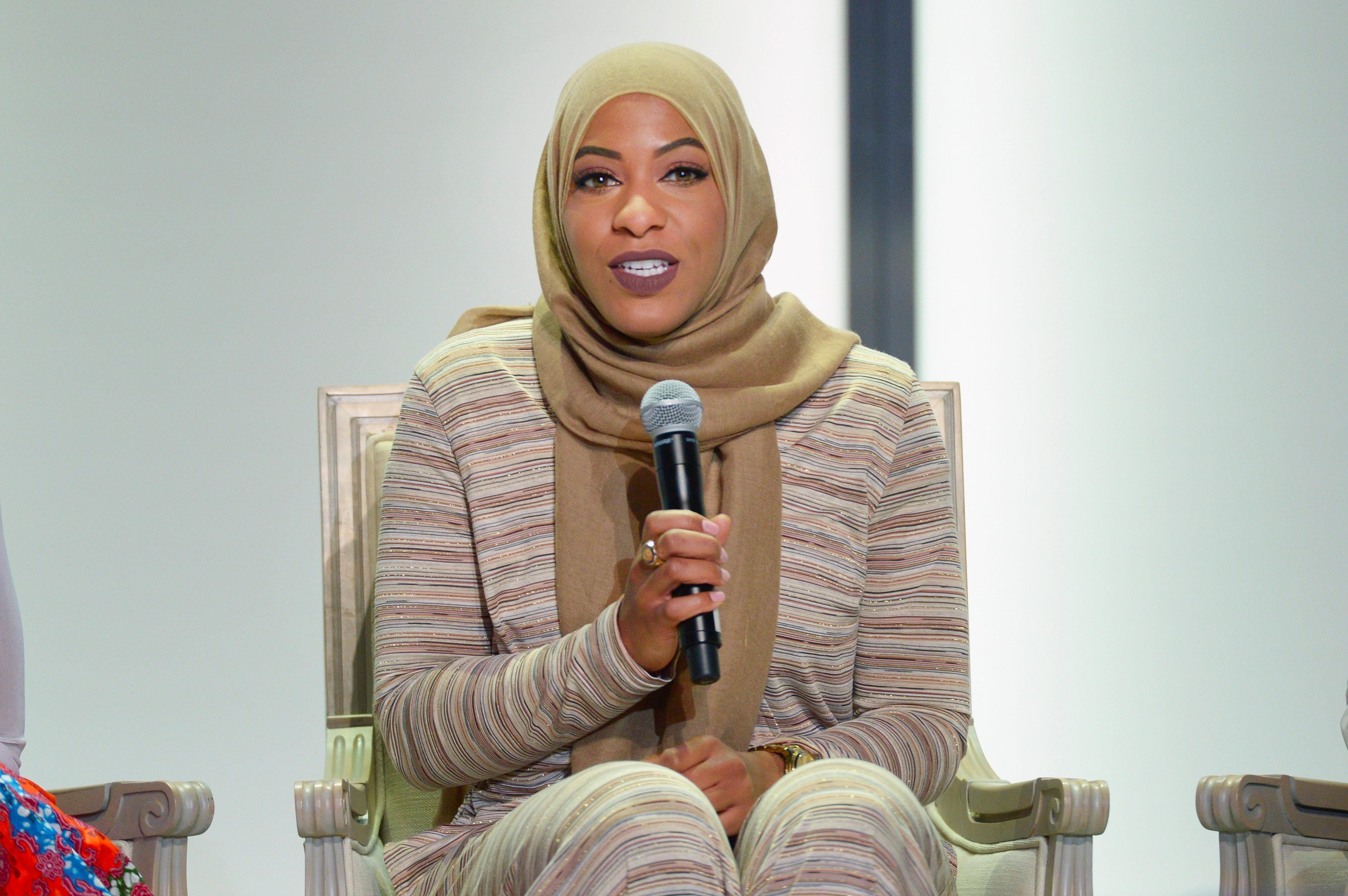 Olympian Ibtihaj Muhammad Interview on Trump Travel Ban | POPSUGAR News