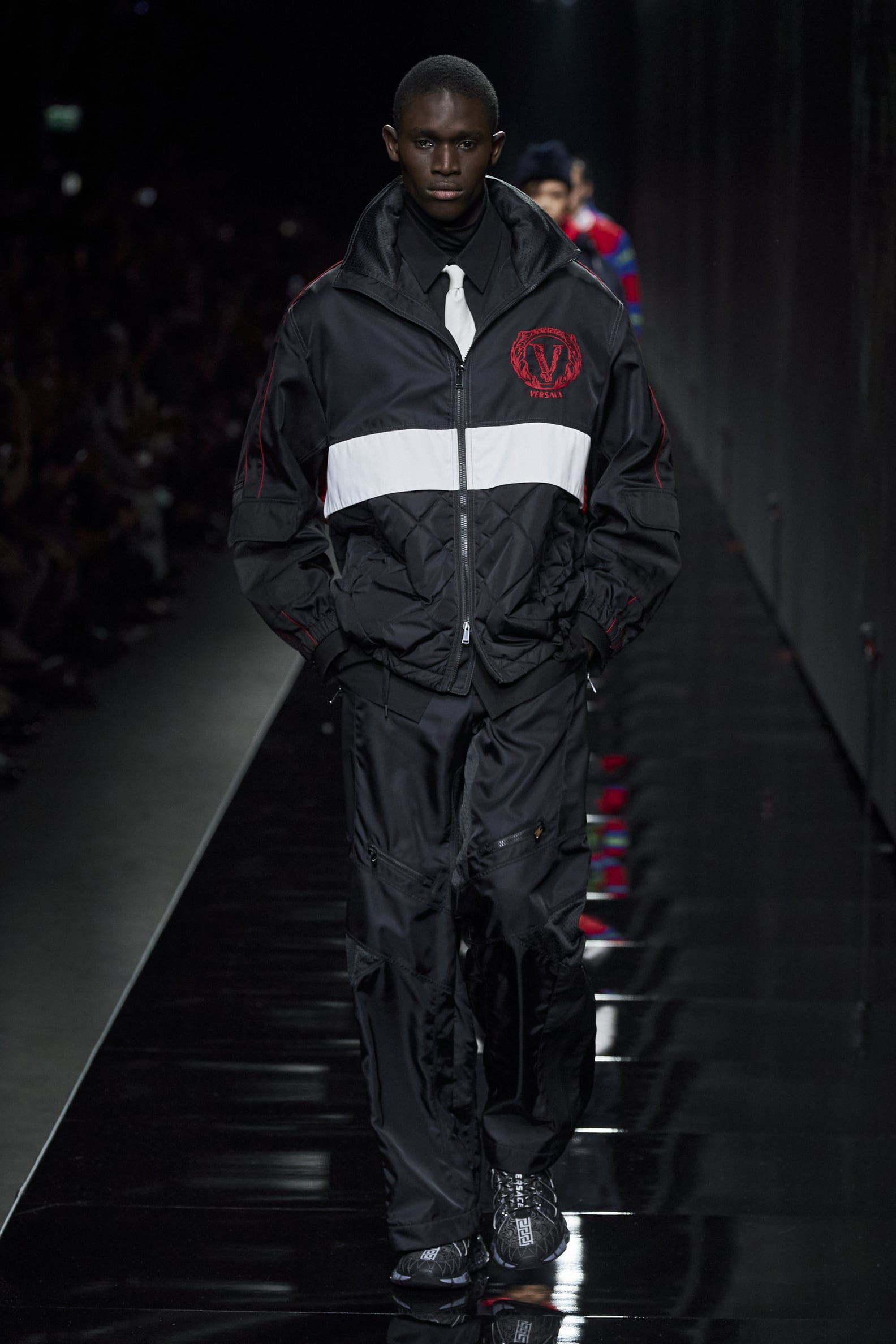 Versace's Fall/Winter 2020 Runway Show at Milan Fashion Week | POPSUGAR ...