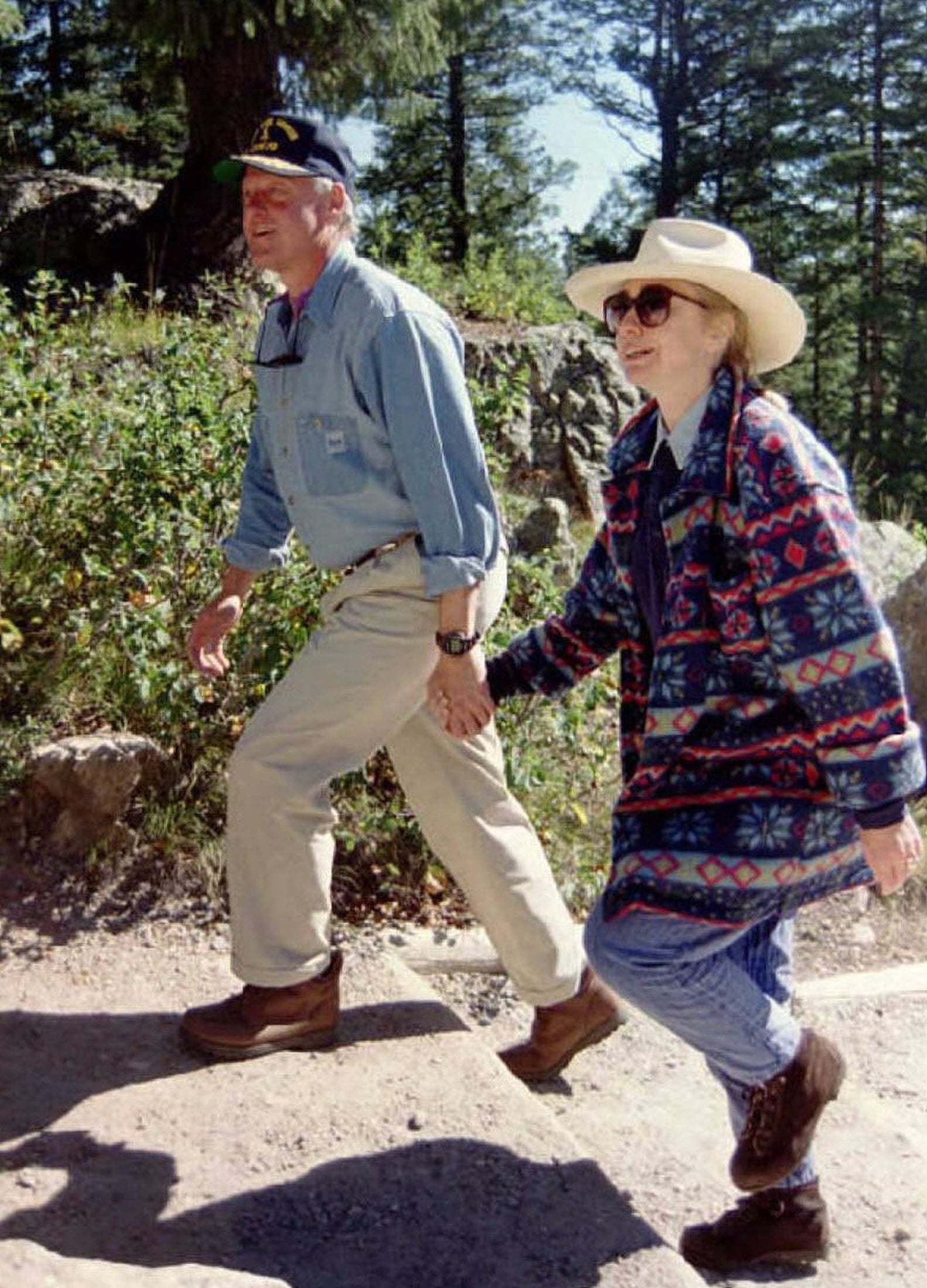 Hillary Clinton's Fleece Jacket | PS Fashion