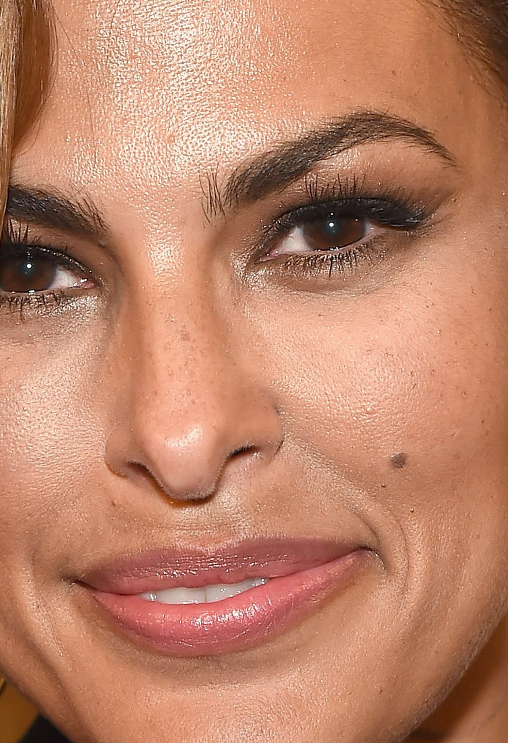 Eva Mendes on Shaving Her Face, AKA Dermaplaning | POPSUGAR Beauty
