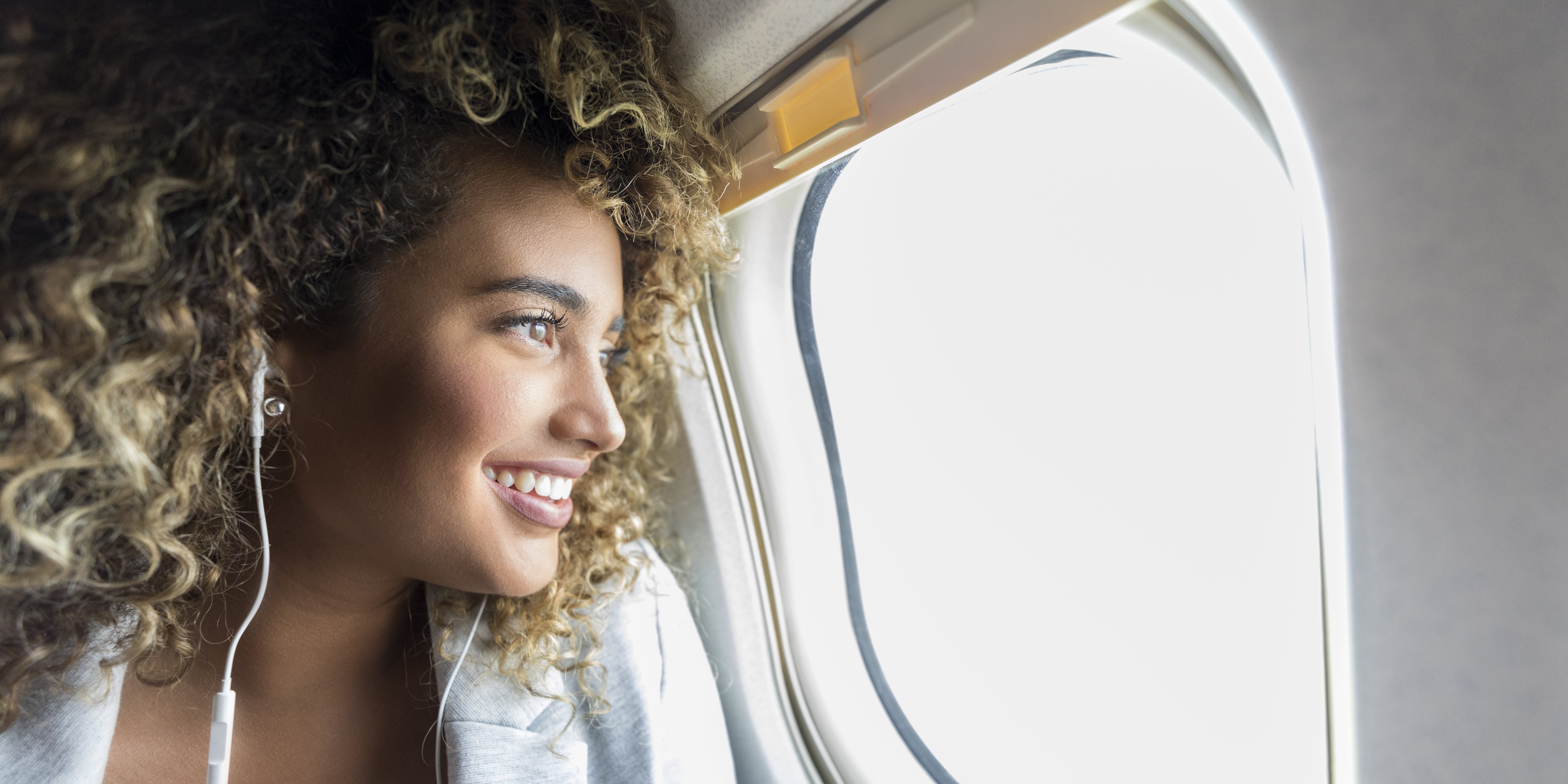 Why the Window Seat Is the Best Seat in a Plane | PS Smart Living