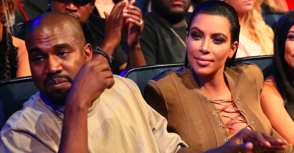 Kanye West Dancing at the 2015 VMAs GIFs | PS Celebrity