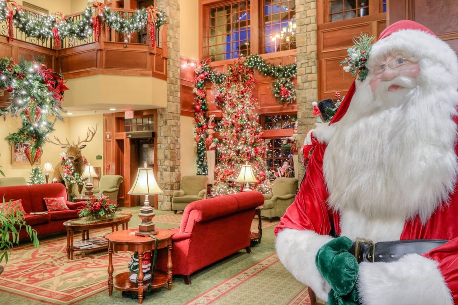 8 Christmas-Themed Inns and Hotels That You Need to Stay At | PS Smart ...