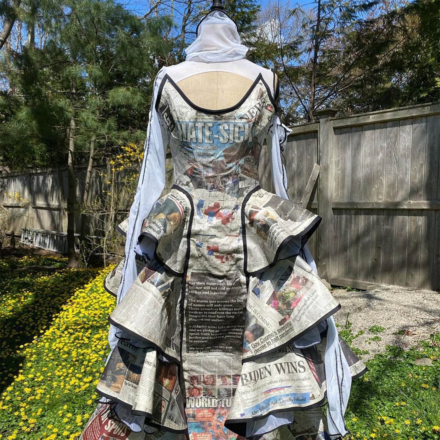 gown using newspaper