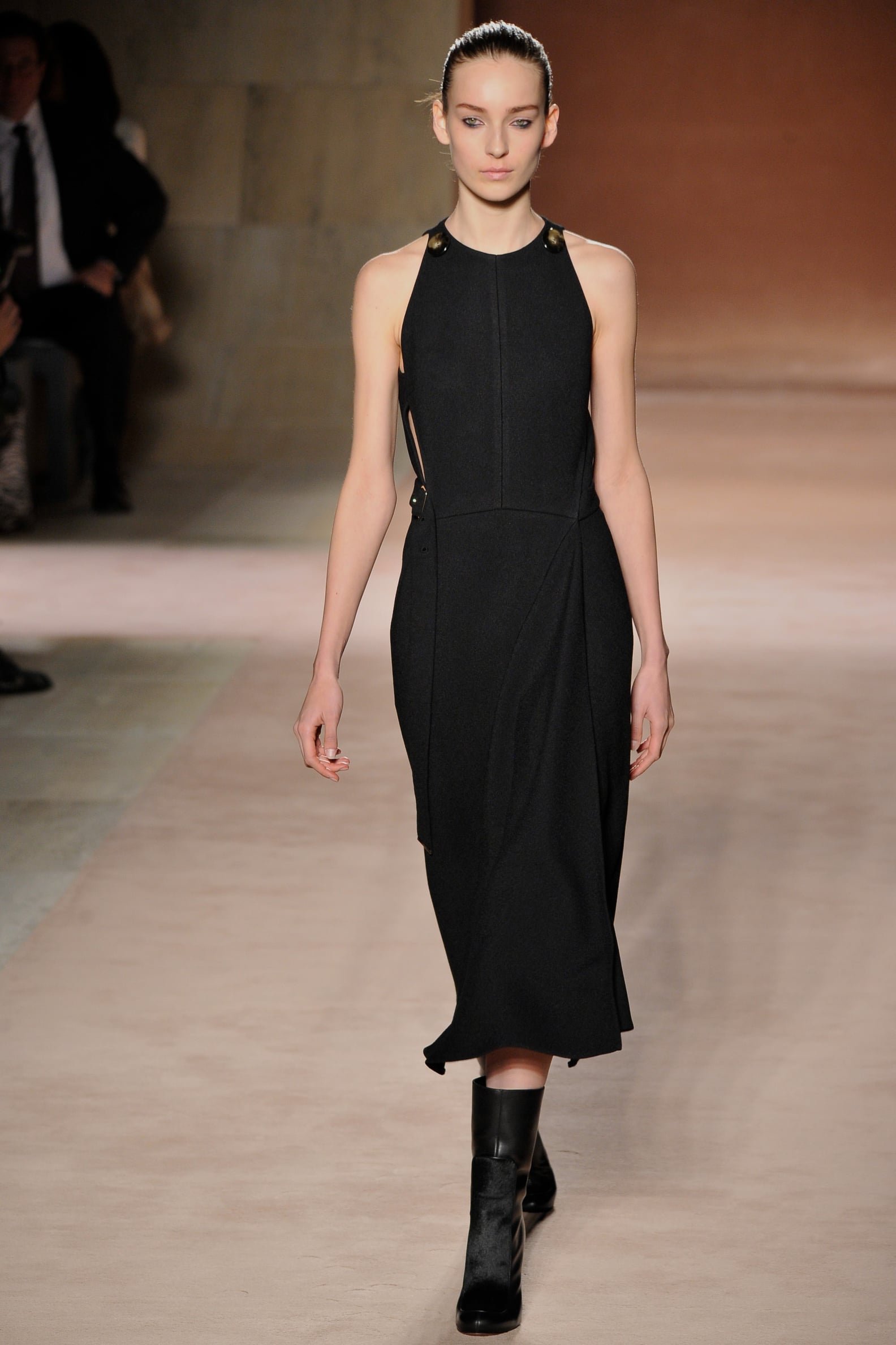 Victoria Beckham Wearing Her Own Designs | PS Fashion