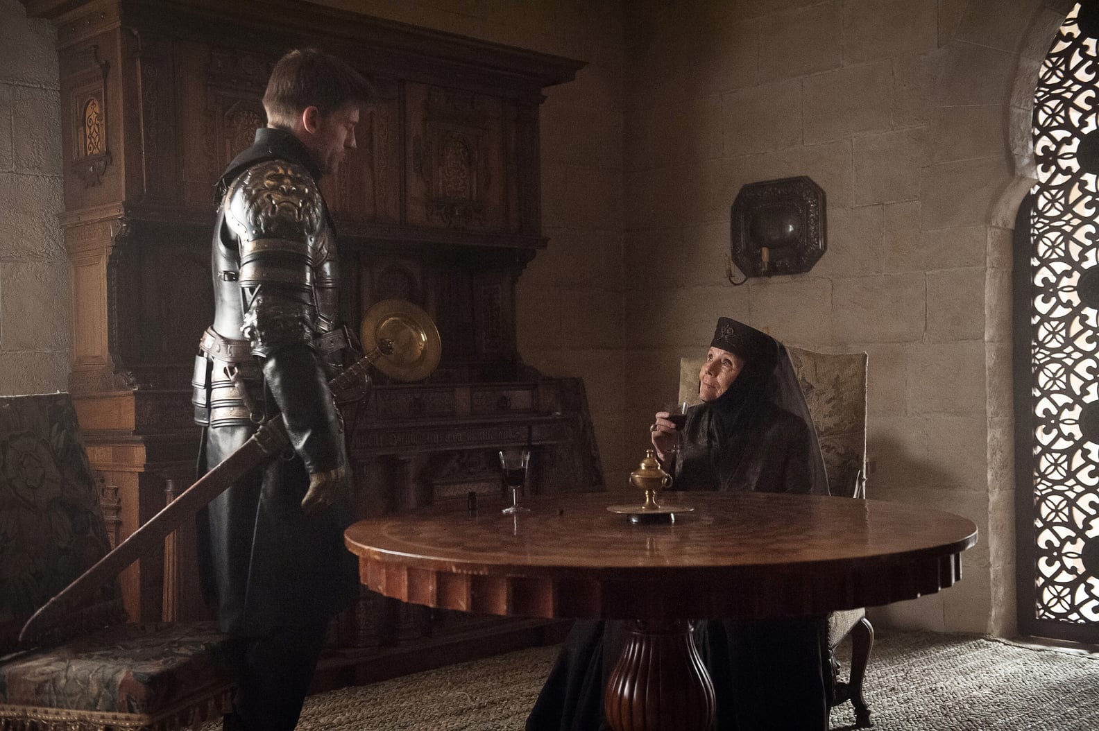 Who Has a Valyrian Steel Sword on Game of Thrones? | PS Entertainment