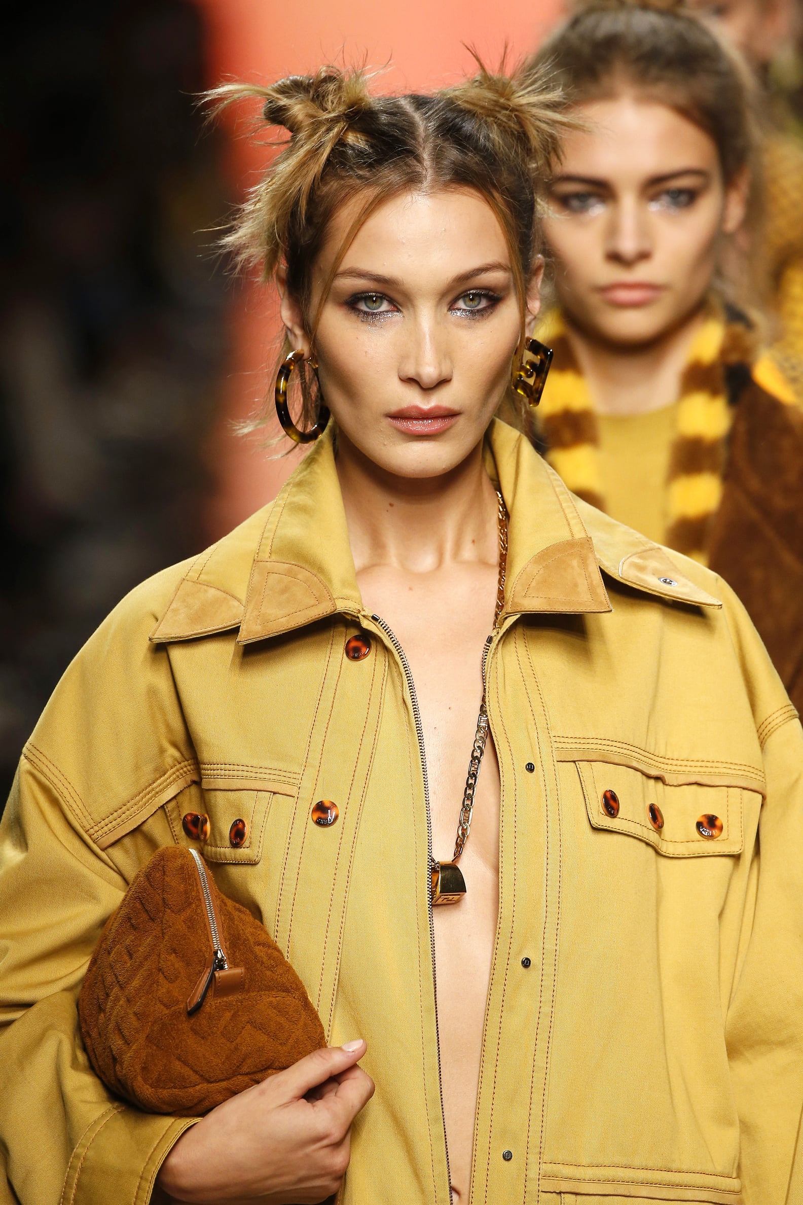 5 Space Bun Hairstyles For Inspiration | PS Beauty