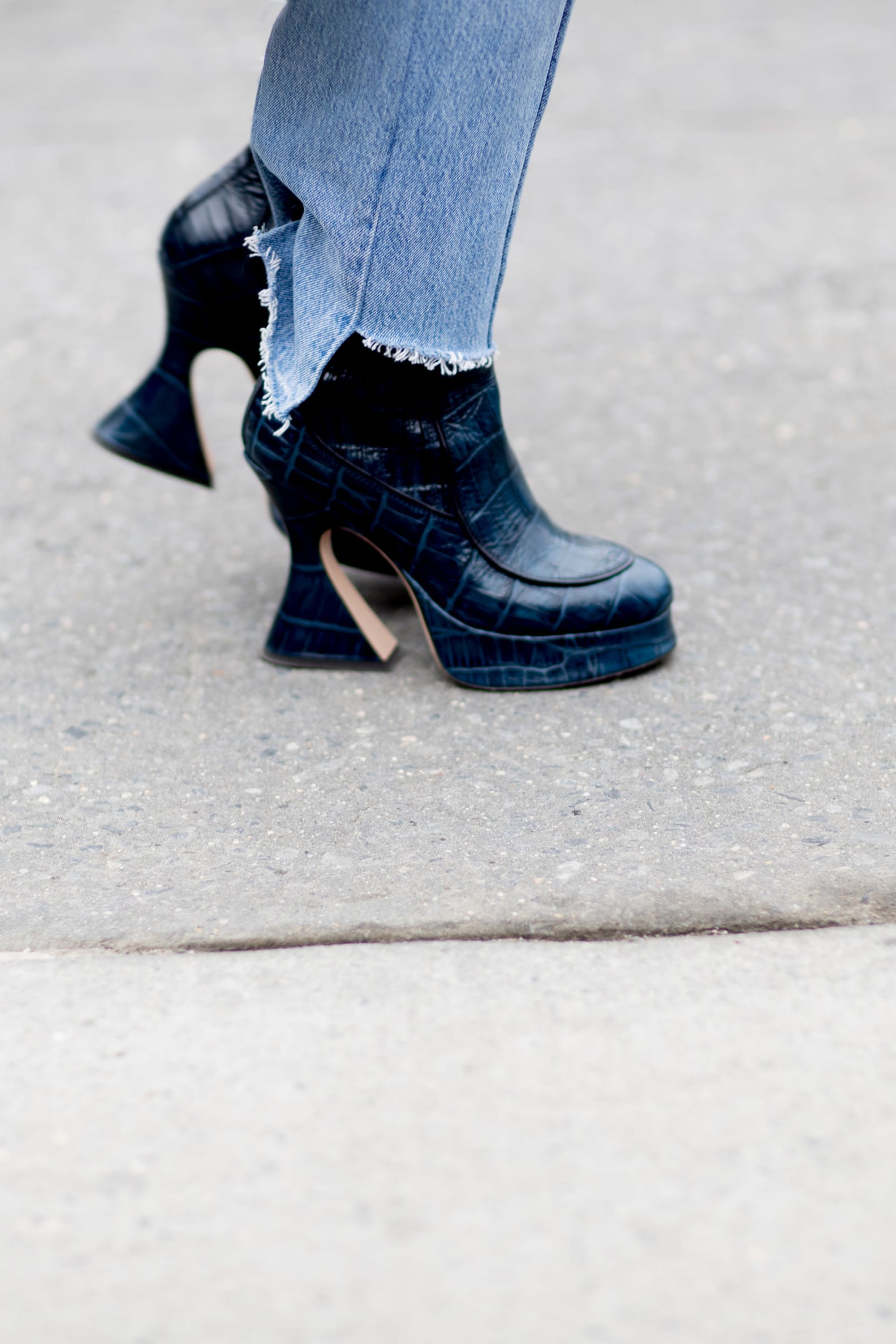 Street Style Shoes and Bags at Fashion Week Autumn 2017 | PS Fashion