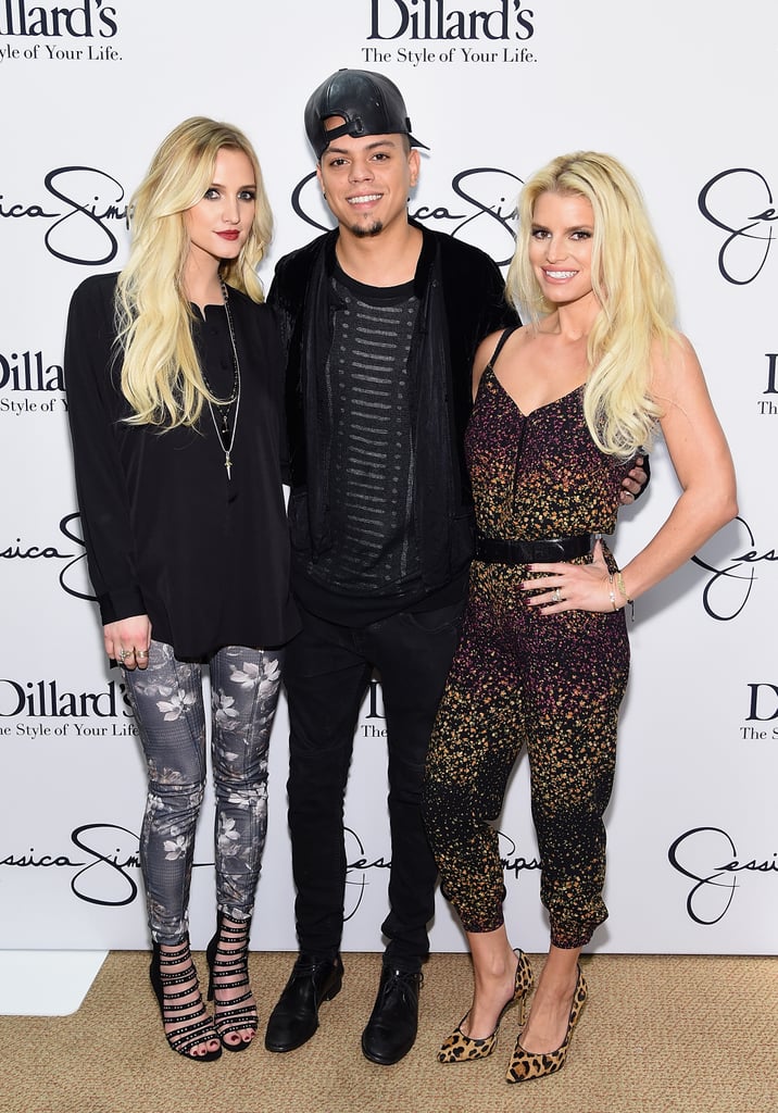 Jessica and Ashlee Simpson in Atlanta | Pictures | POPSUGAR Celebrity