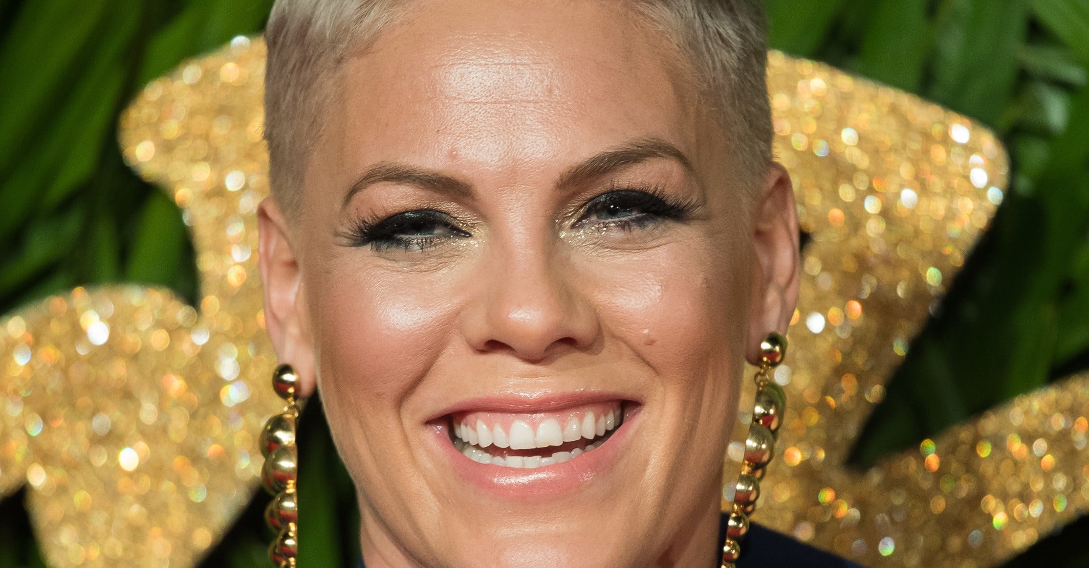 Pink's Tweet About Giving Mothers a Break | PS Family