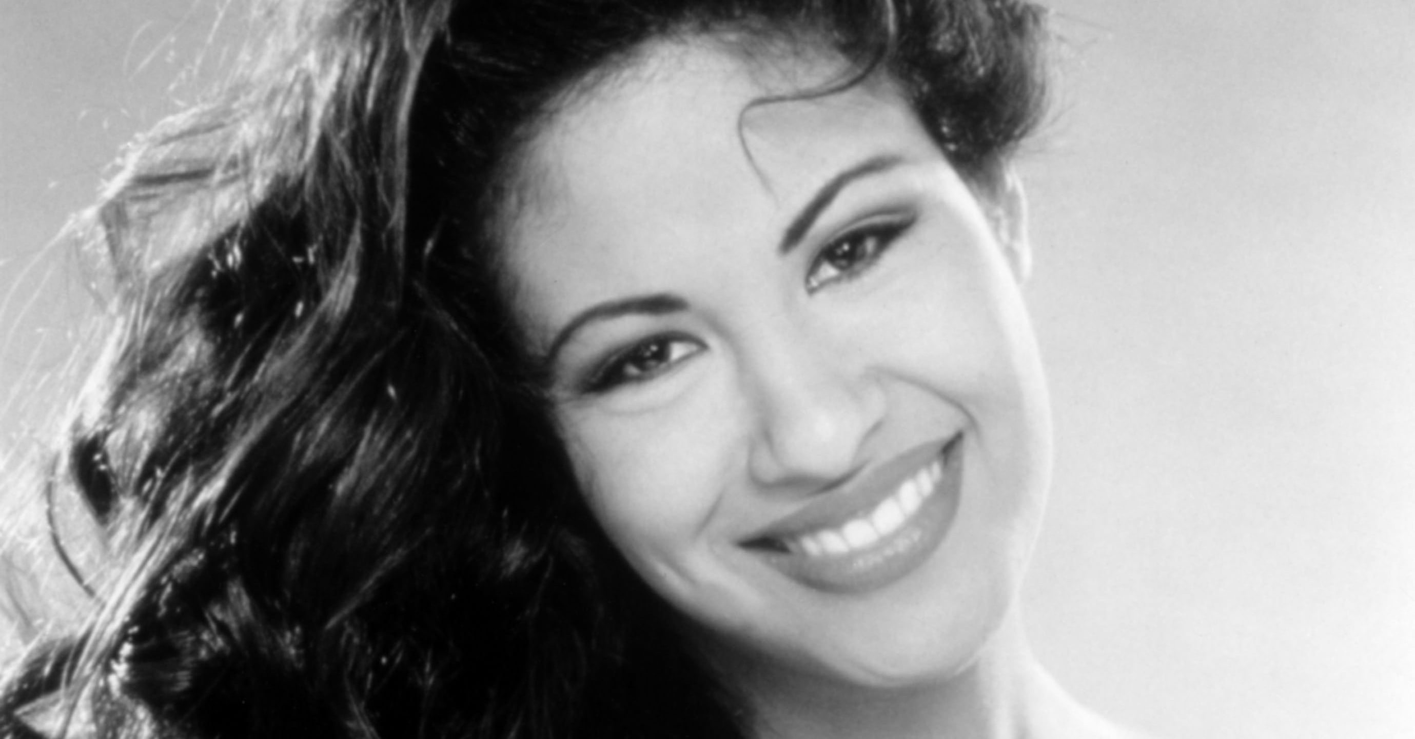 Best Selena Songs For a Wedding | PS Latina