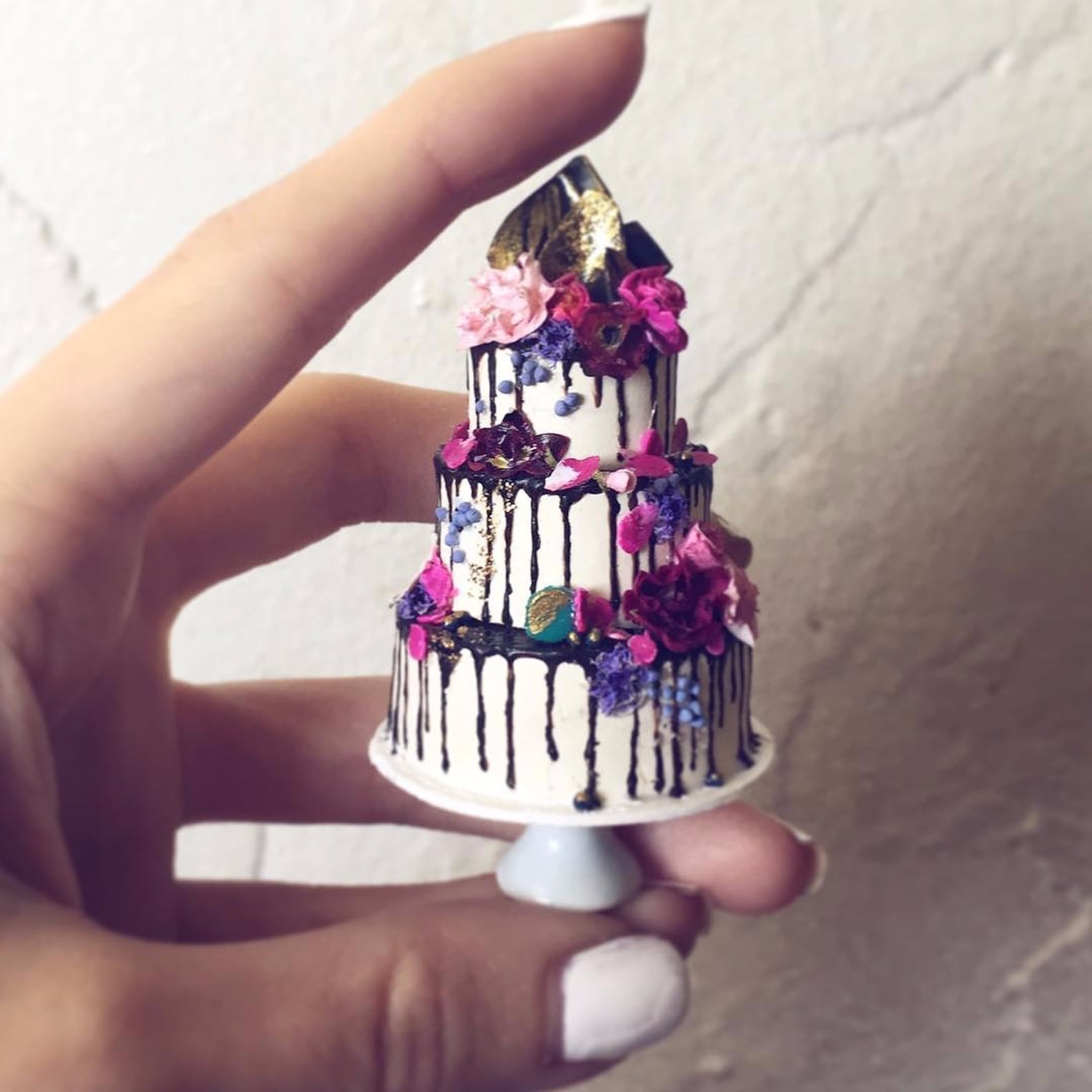 Mini Wedding Cake Models | PS Love